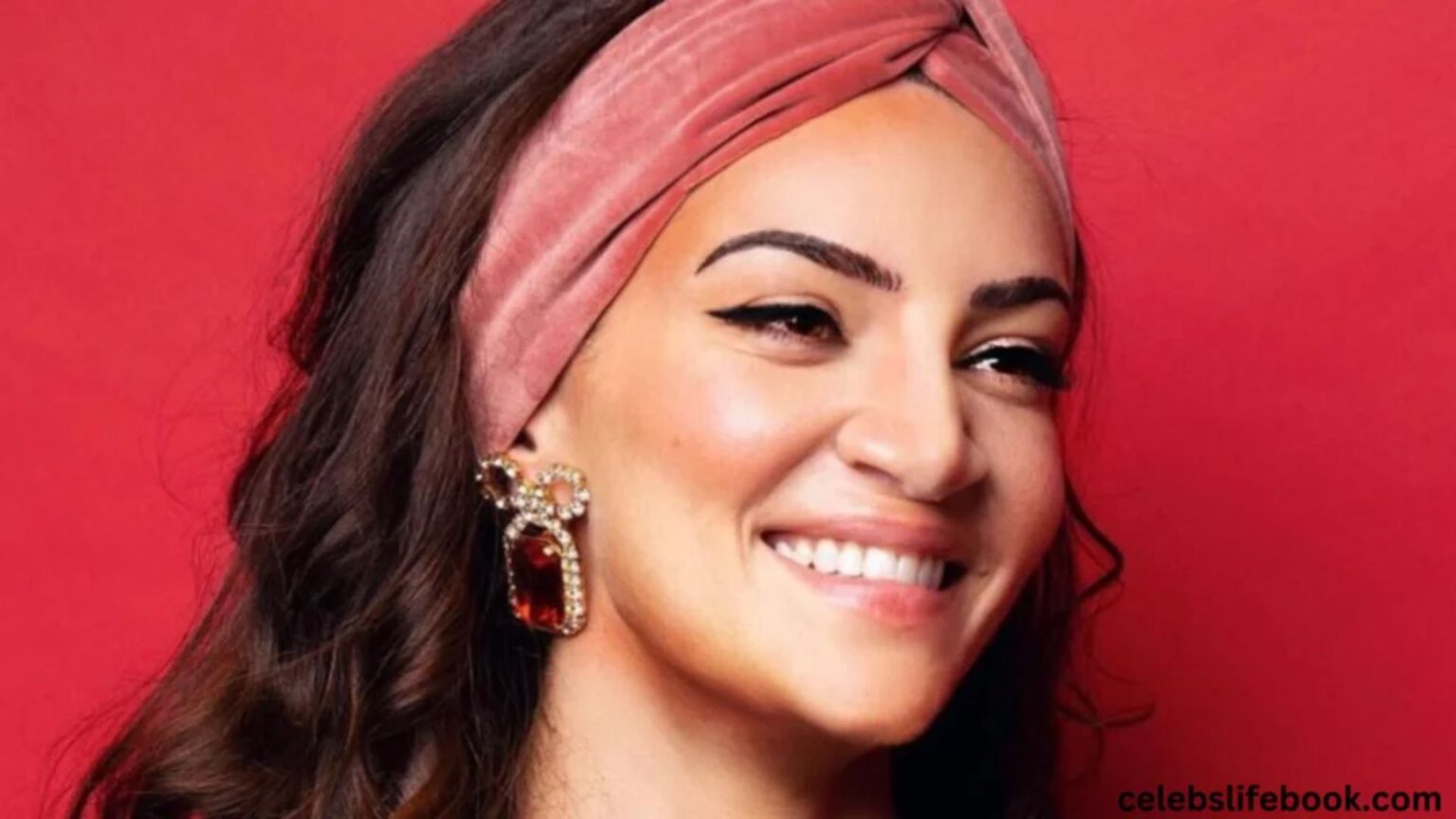 Rosee Divine: Life Style, bio, Net worth, Personal History 2025.